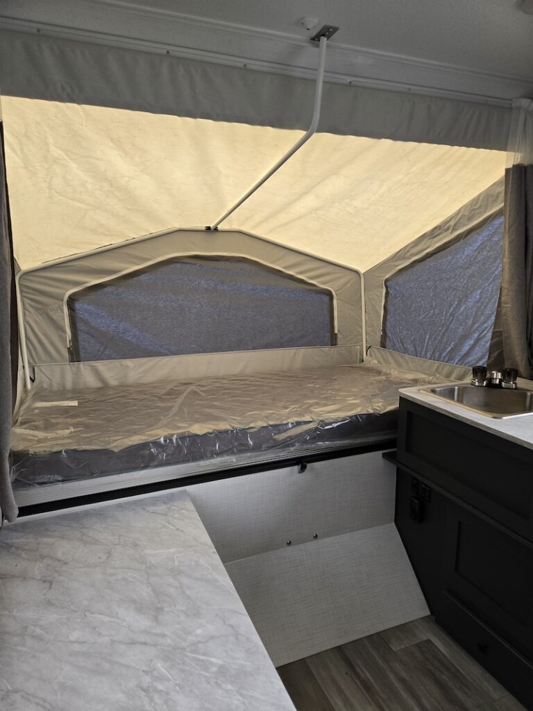 Rockwood Freedom 1640FT Tent Trailer - Squamish Motorsports Marine & RV